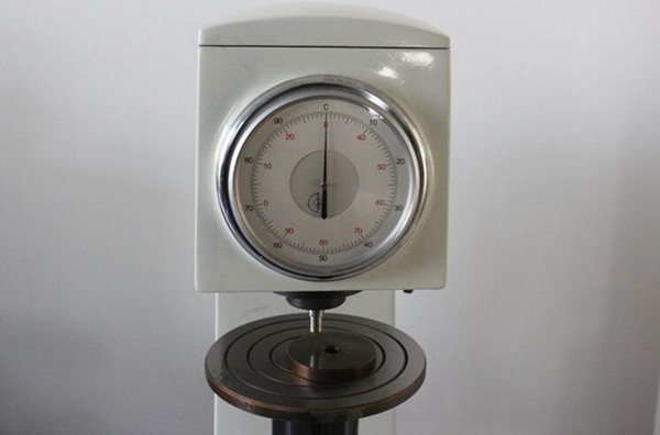 Portable Rockwell Hardness Testing Machine / Equipment / Instrument ...
